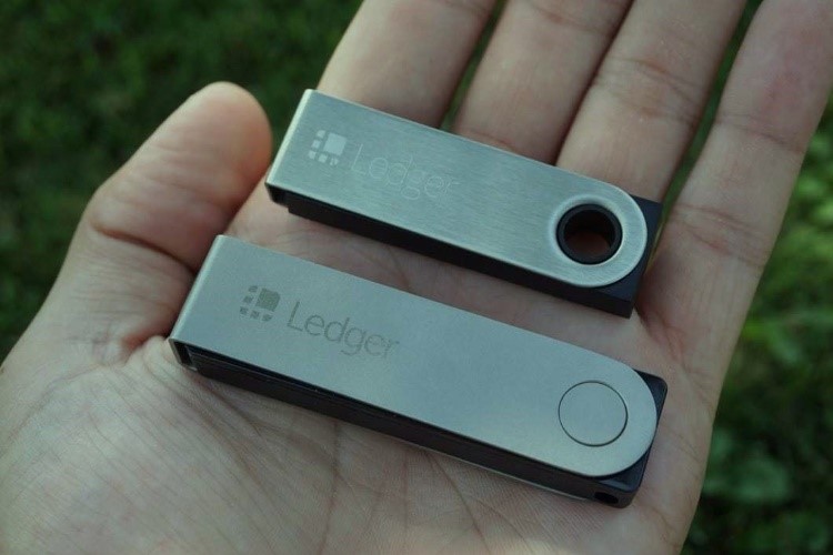 Ledger Live Under Scrutiny: Is Your Data at Risk? - Fintechs.fi